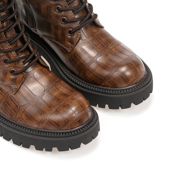 Γυναικεία μποτάκια - TSOUKALAS